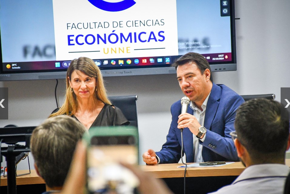 Curso de Administración Financiera para municipios chaqueños - Primero ...